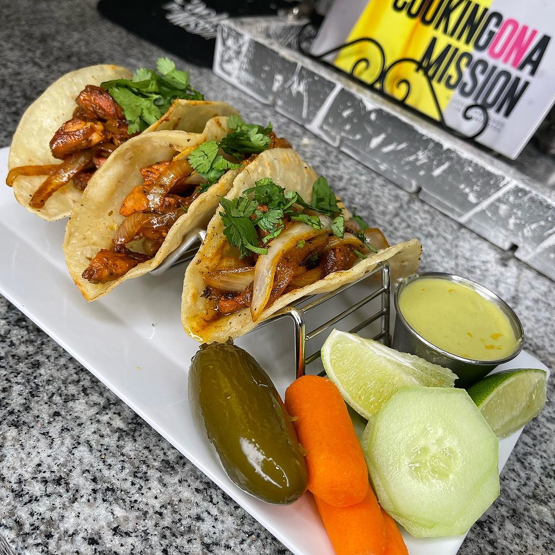 EatOkra: Find Black-owned Restaurants