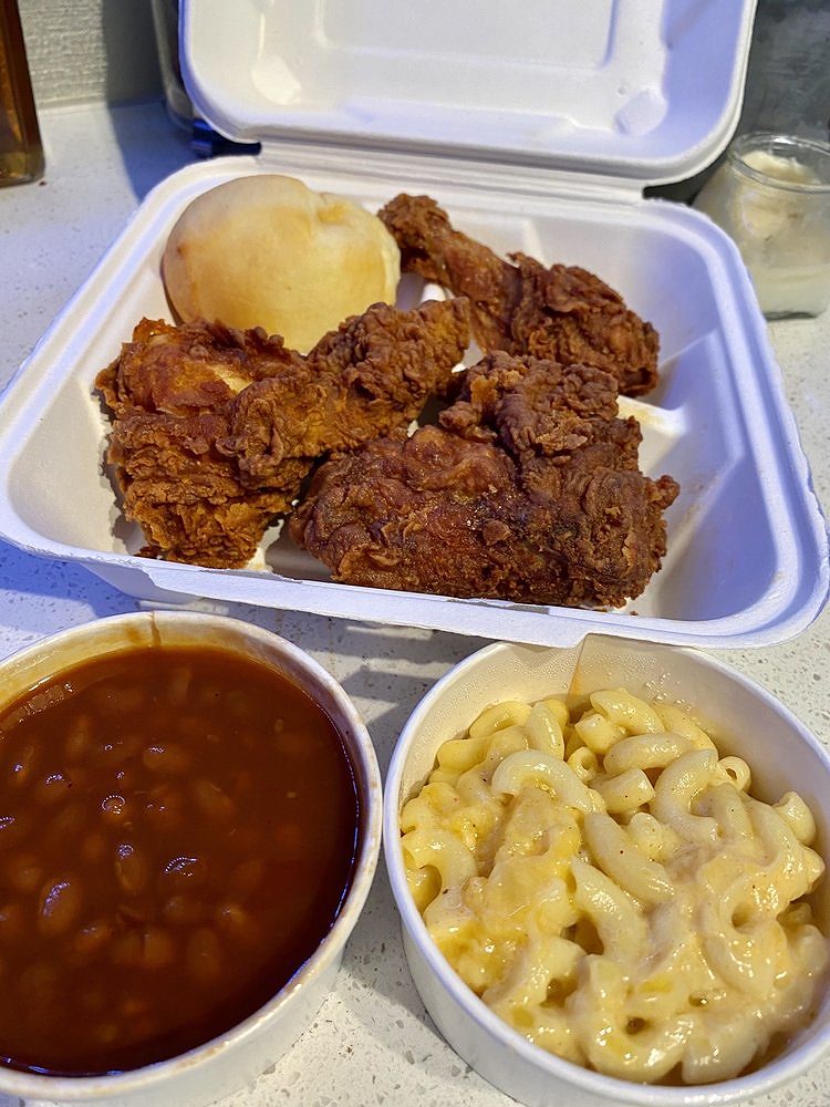 EatOkra: Find Black-owned Restaurants